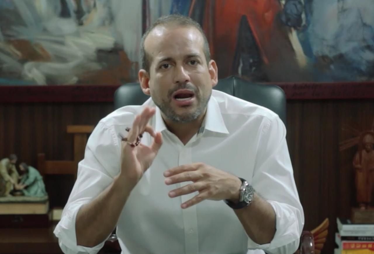 Fernando Camacho será candidato a gobernador de Santa Cruz por Creemos